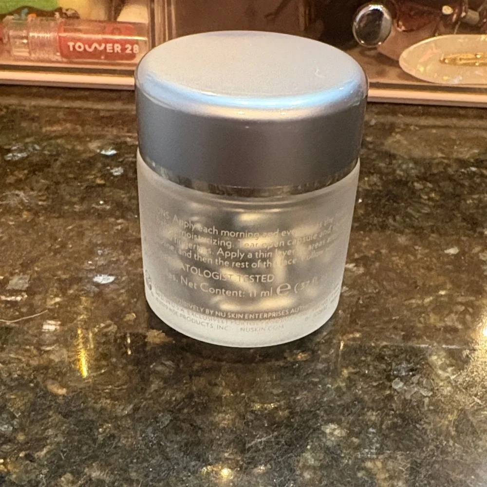 Skin | Skincare | Skin Tru Face Essence Ultra Light Blue Frosted Jar ...